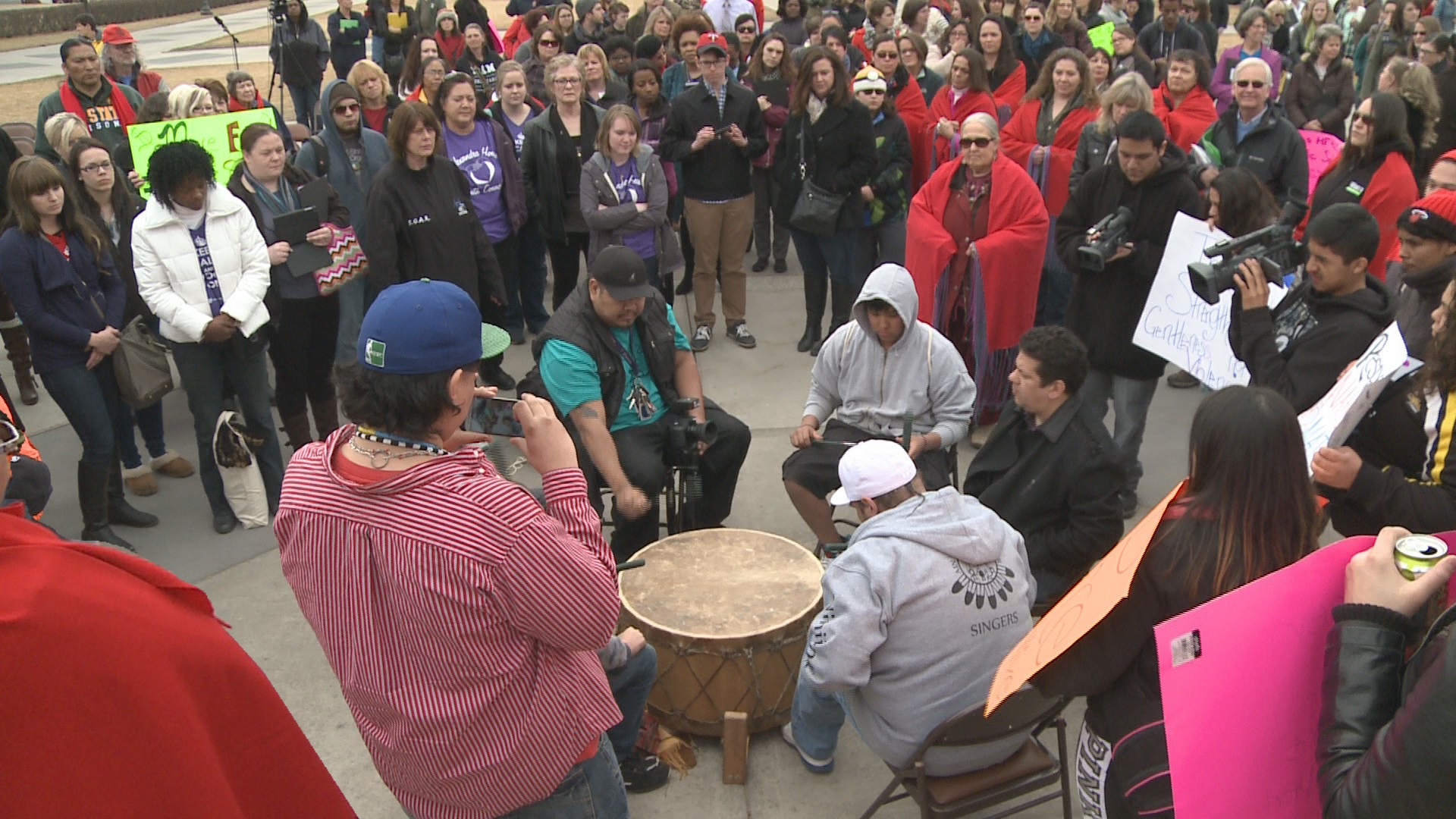 Advocates rally at Capitol to end domestic violence | kare11.com