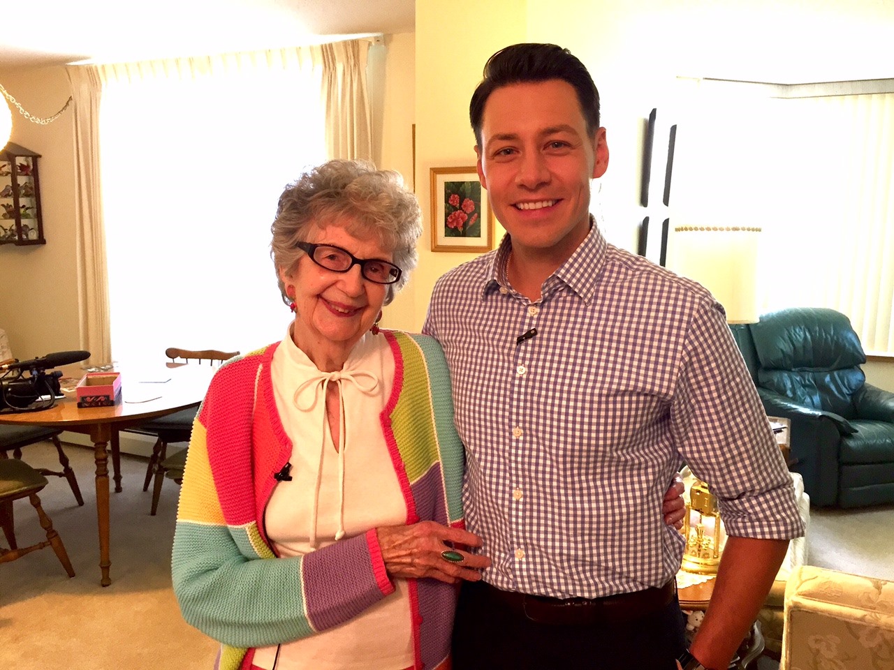 KARE's Cory Hepola reunites with beloved teacher | kare11.com