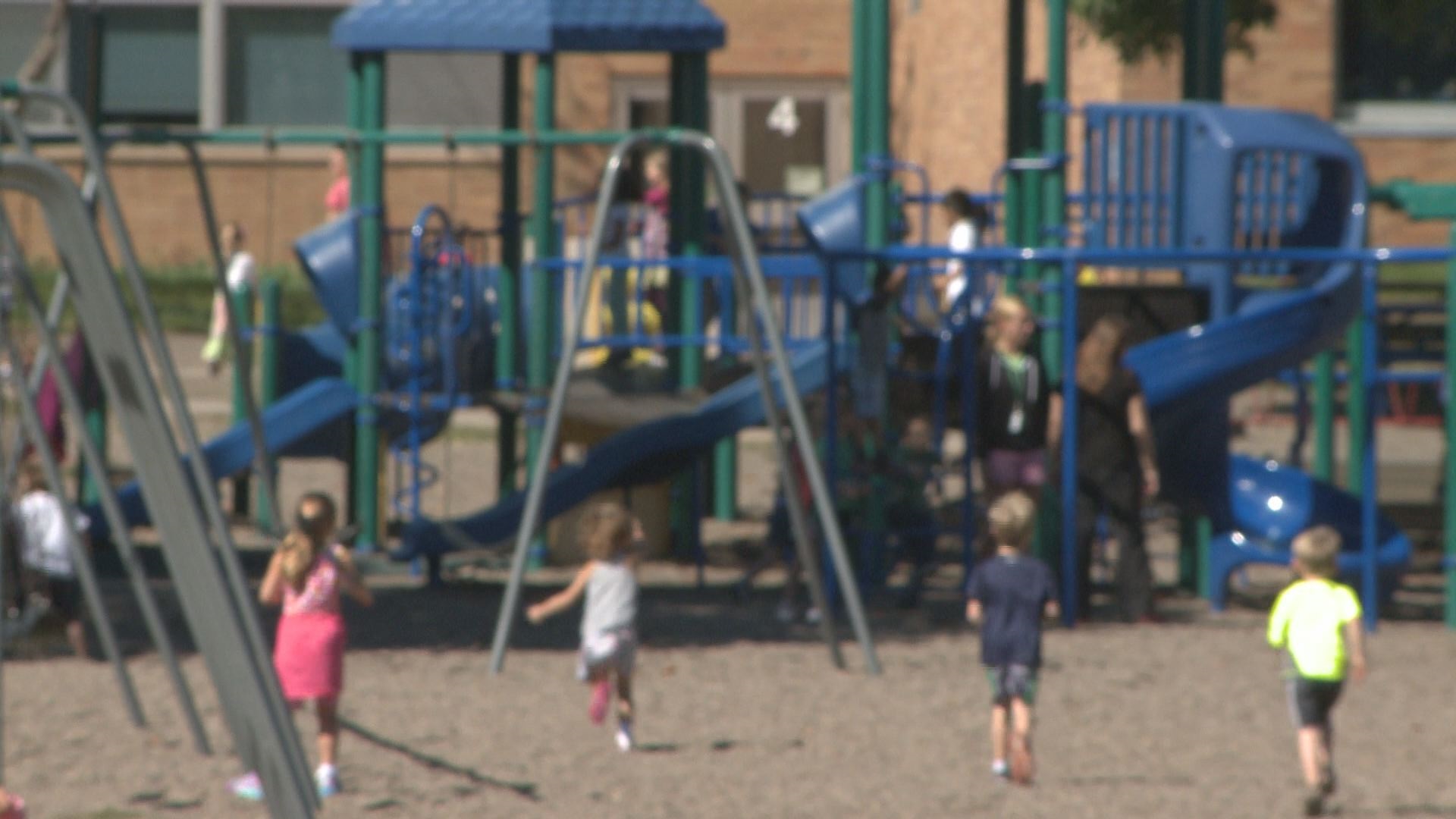 Edina's structured playtime sparks recess debate | kare11.com