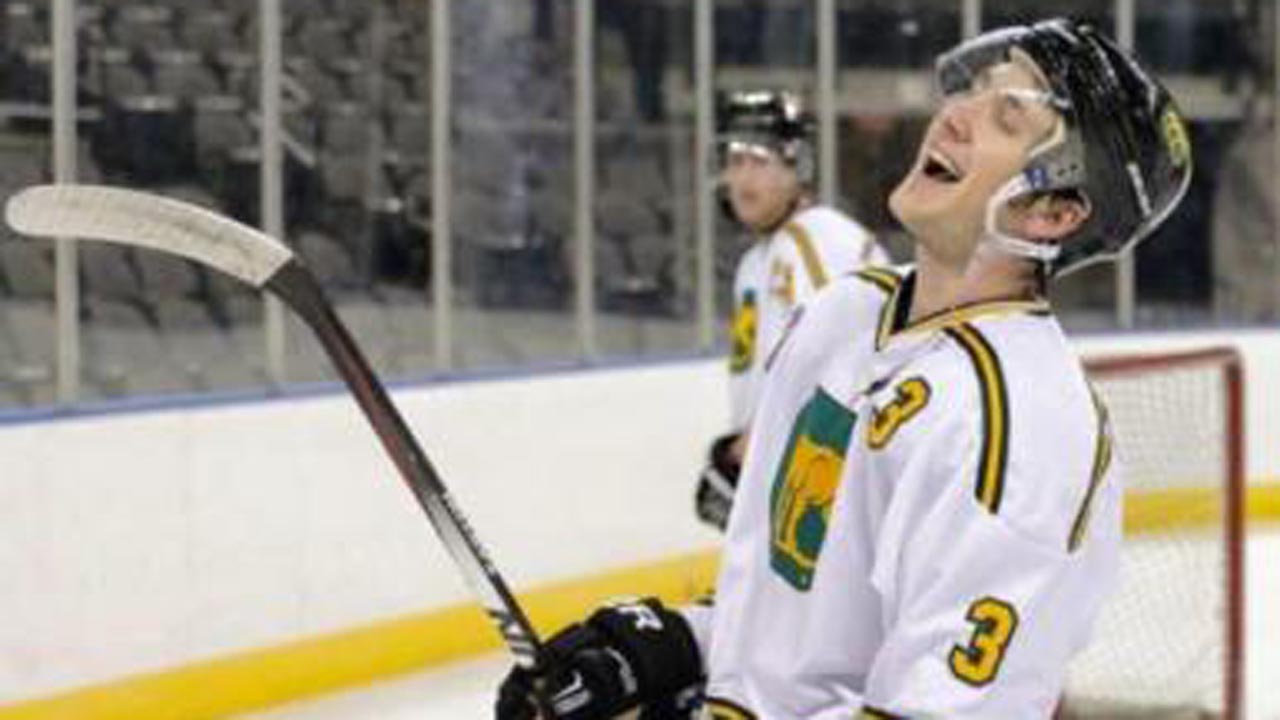 MN native paralyzed in Jr. hockey game | kare11.com