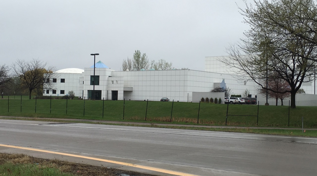 Transcripts: 911 call made from Paisley Park on Prince's death | wtsp.com