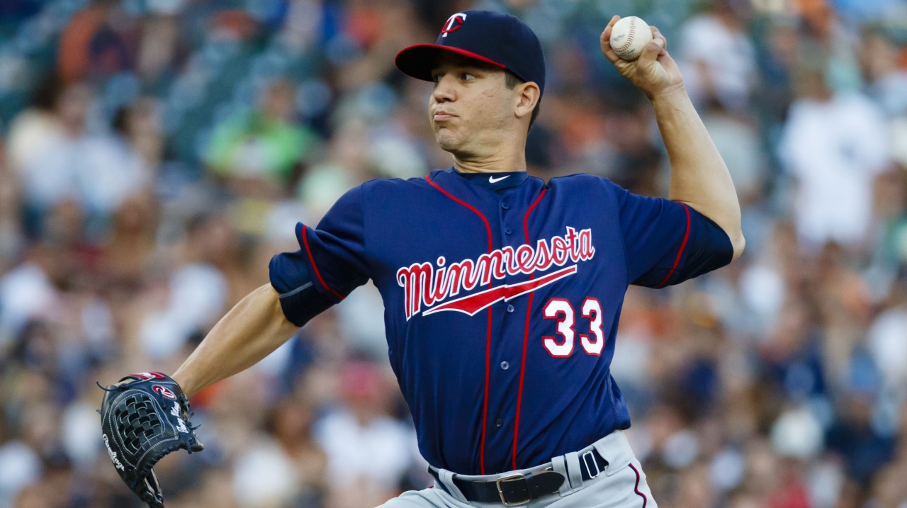 Milone, Dozier lead Twins to Tiger beatdown | kare11.com