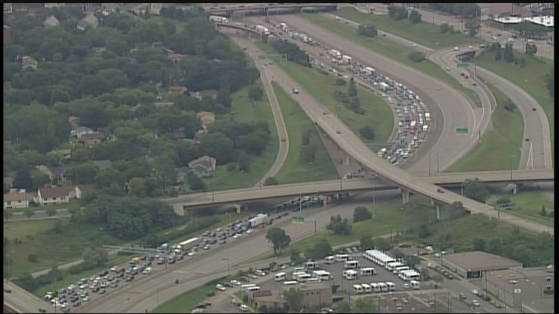 Broken gas main shuts down I-94 | kare11.com