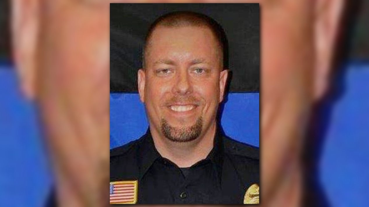 Officer hailed as hero in St. Cloud rampage | wbir.com