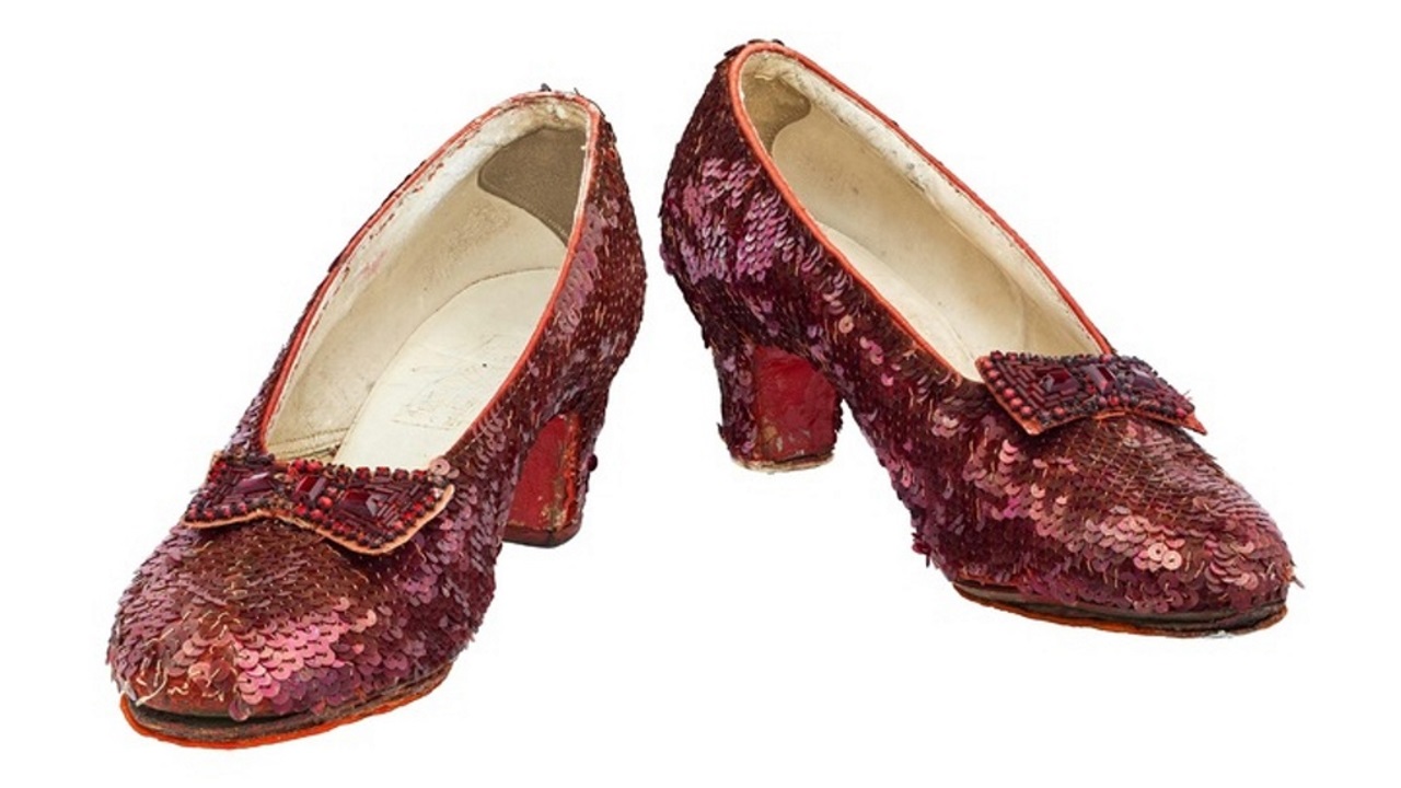 $32K Raised To Help Save Dorothy's Ruby Red Slippers | wfmynews2.com