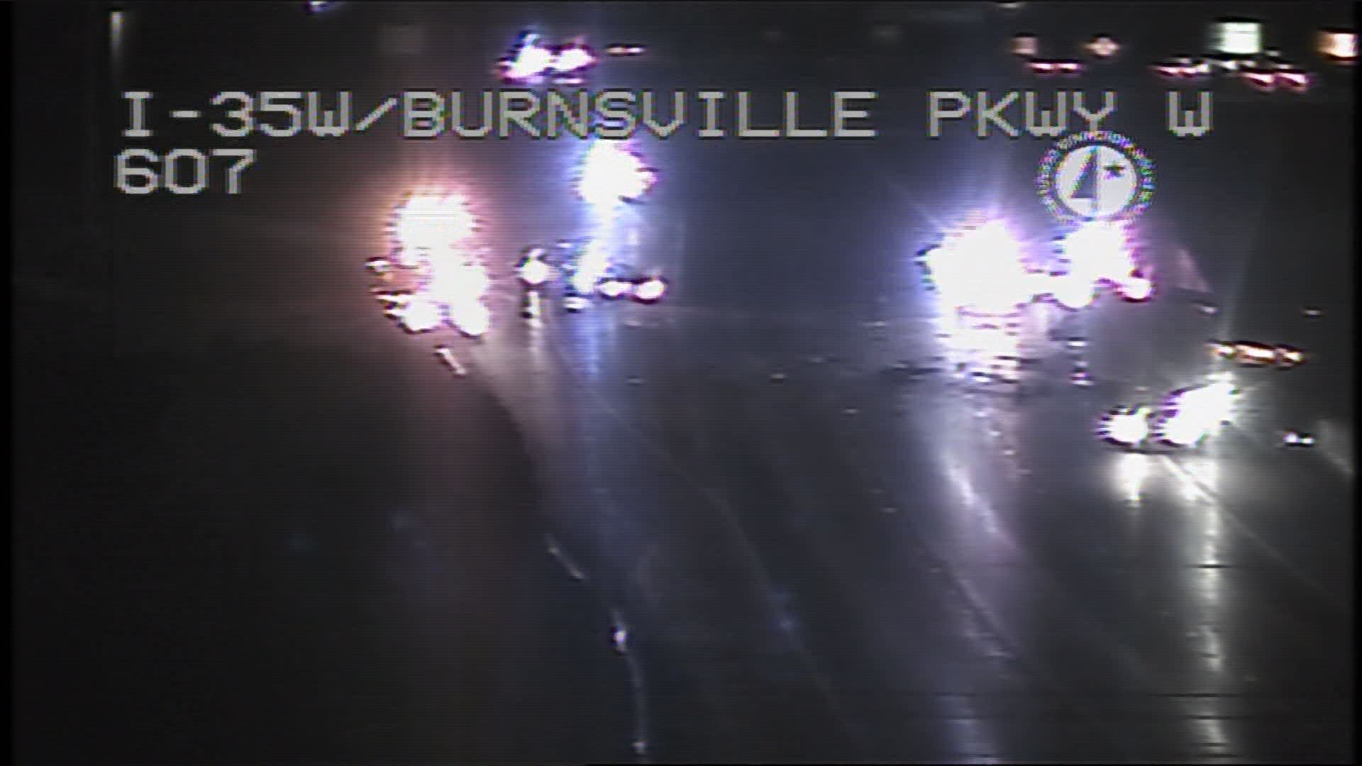 Crash closes I-35W at Burnsville Pkwy | kare11.com